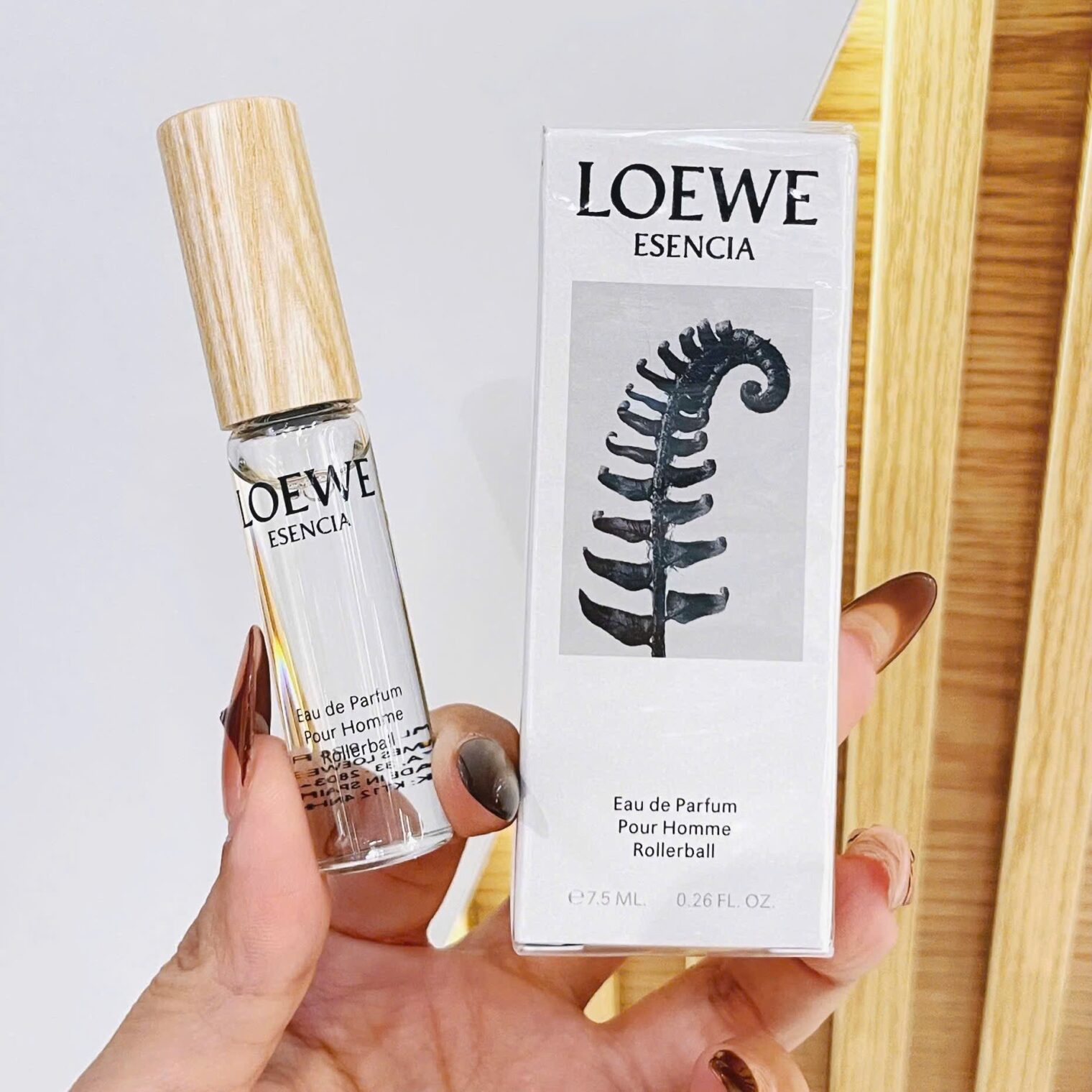 (Mini) Loewe Esencia Pour Homme EDP 7.5ml (Roller) - Vivian Corner
